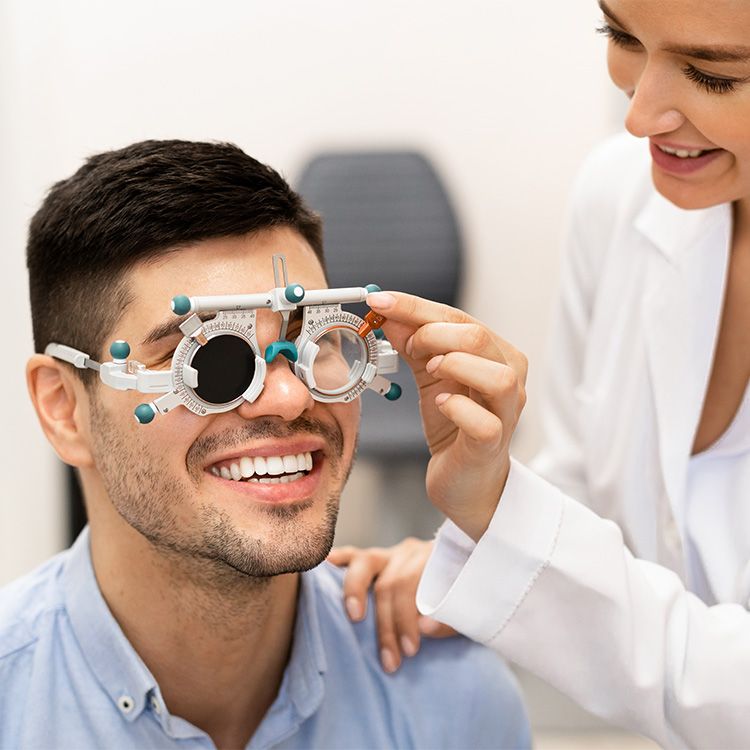 Optometrist in Las Vegas