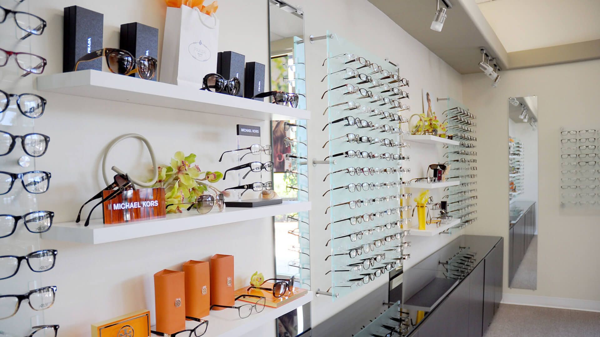 Eye Doctors in Diamond Bar CA | Diamond Bar Optometric Center