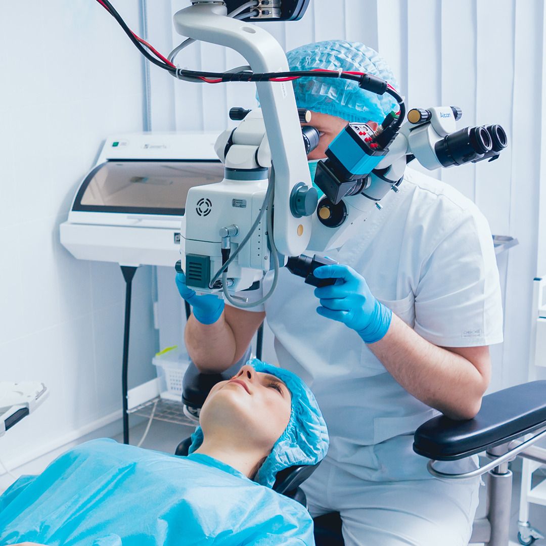 LASIK Surgery | LASIK Surgeons | Advanced Custom LASIK