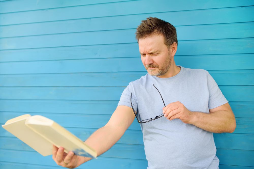 Presbyopia Causes, Symptoms & Treatments | Sunnyside Eye Dr Presbyopia Causes, Symptoms & Treatments | Sunnyside Eye Dr