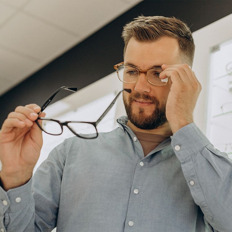 Optometrist in Las Vegas | Optic Gallery Hualapai