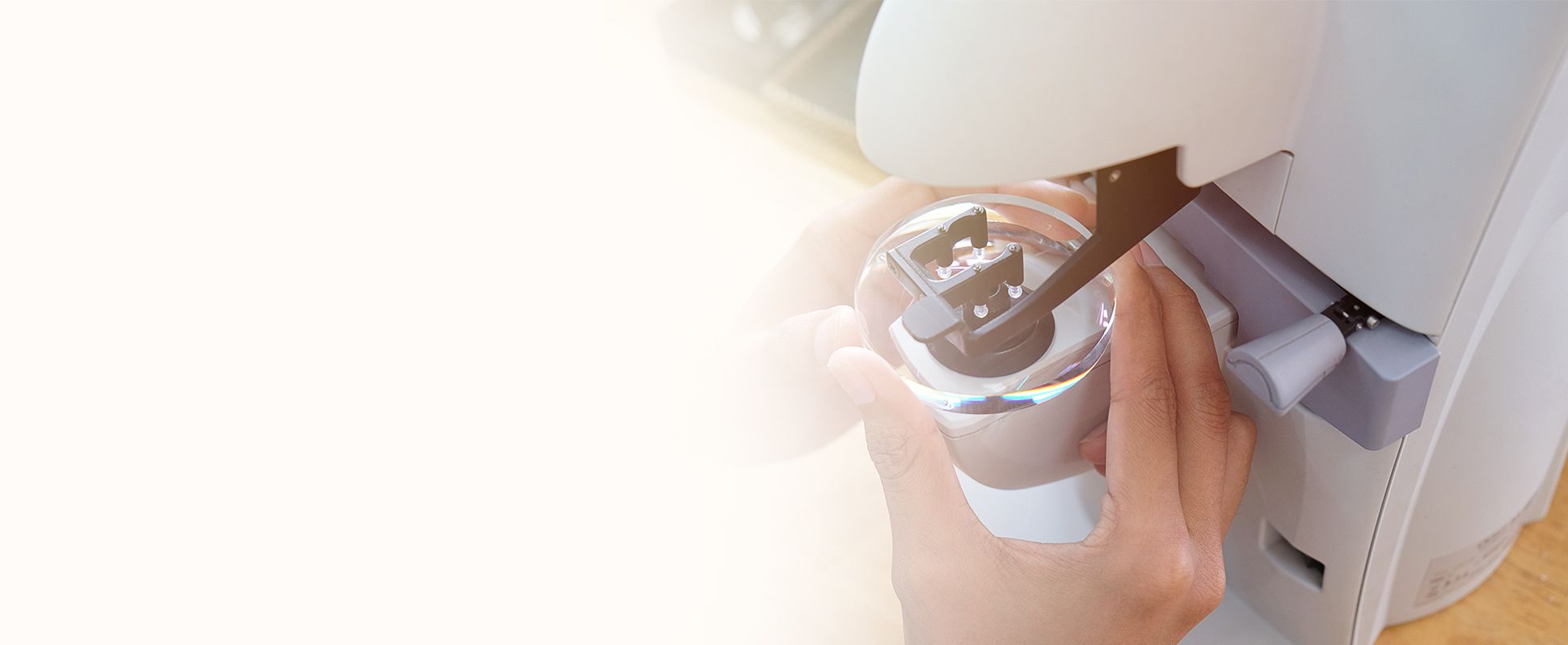 Lens Manufacturer in Ontario | Drs Choice Optical Lab