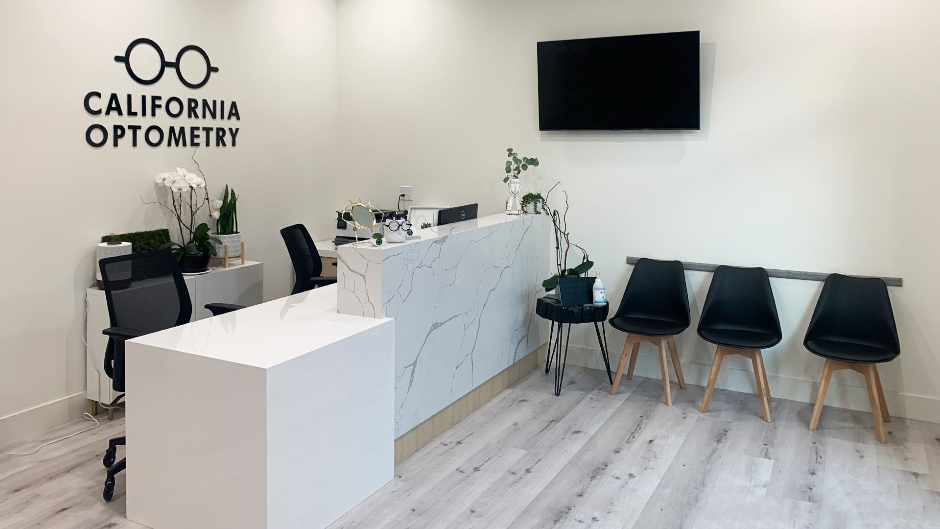 Eye Doctor in San Fernando, CA | California Optometry