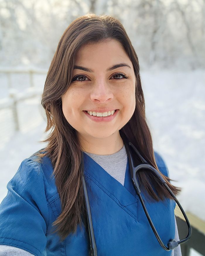 Meet Our Veterinarians in Grayslake, IL | Village Veterinary Clinic