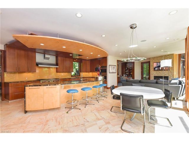 24060 Buckhurst, Beachwood Ohio 44122 for sale - Presented to you by ...